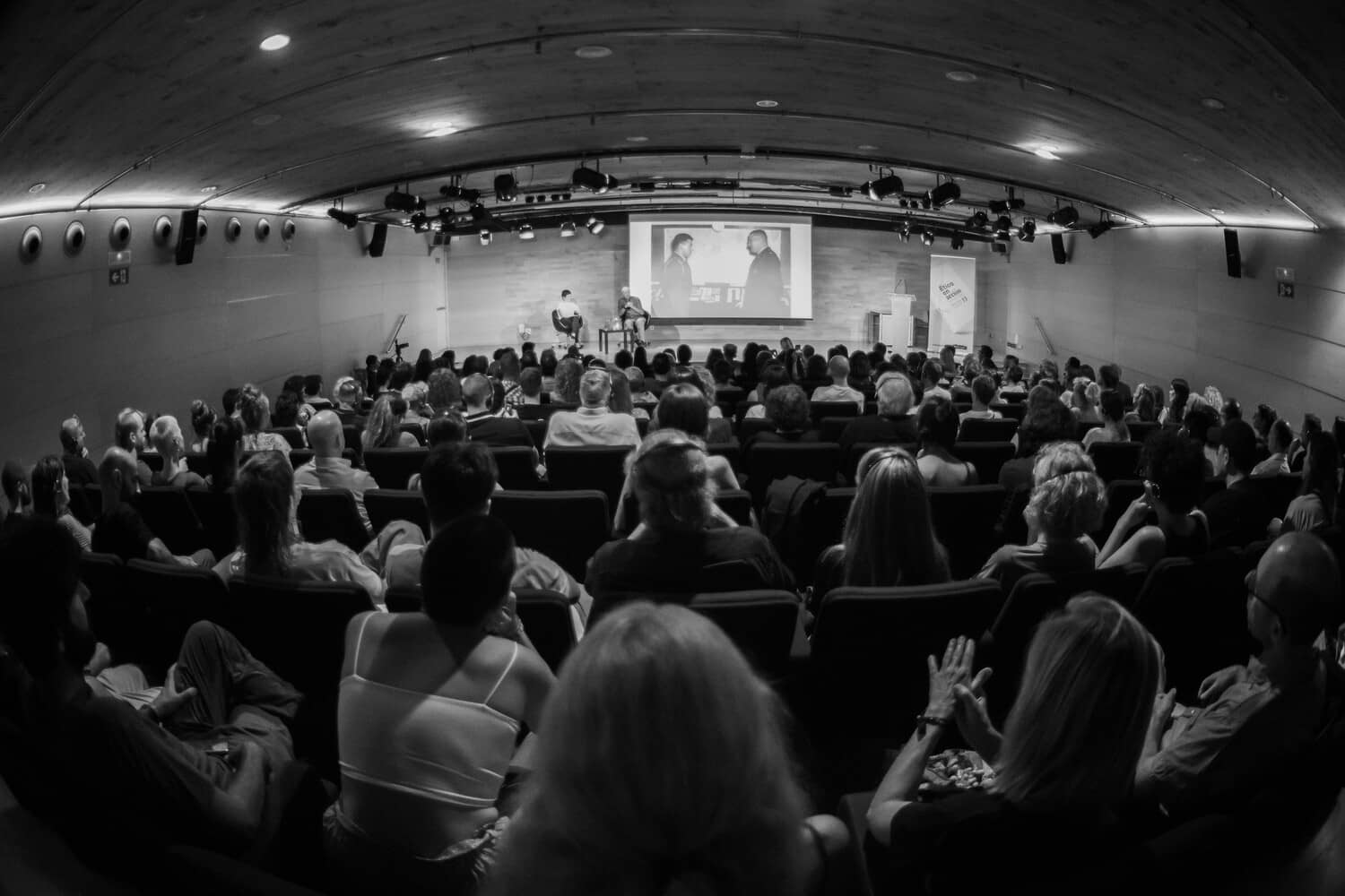 Conversando con Peter Singer sobre Henry Spira | Igualdad Animal